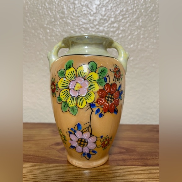 Art | Vintage Lusterware Vase Made In Japan | Poshmark